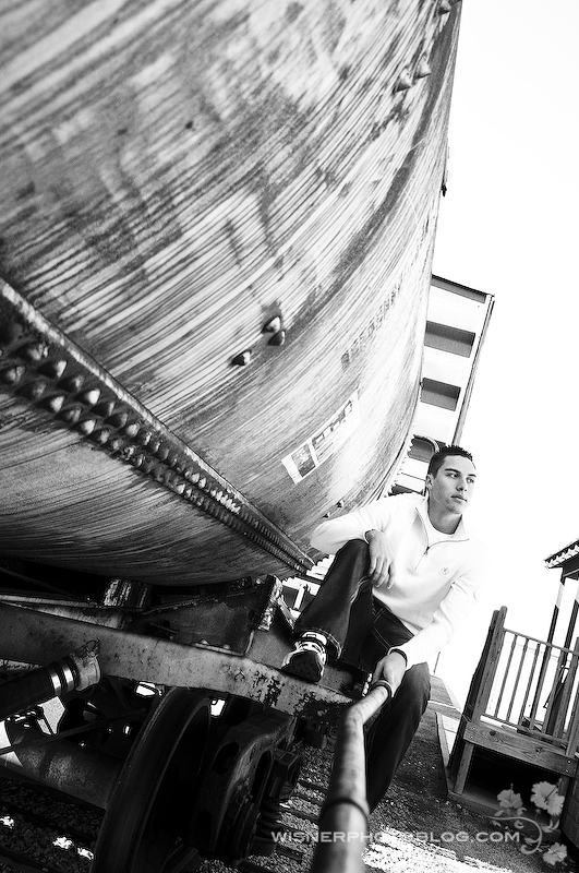 Senior: Tyler | Dallas Wedding Photographer Wisner Photo